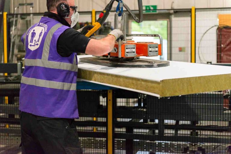 About Isoclad | Leading UK Manufacturer of Composite Panels